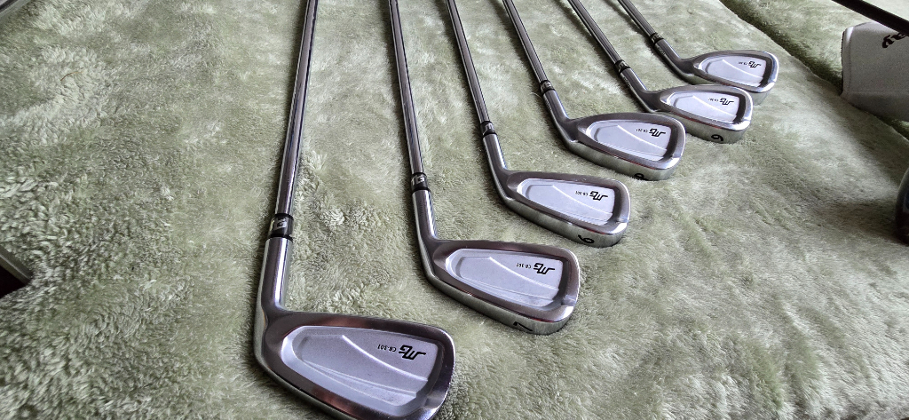 Miura Giken Irons I Scotty Cameron Phantom X 5.5 Putter I PLUS Callaway ...