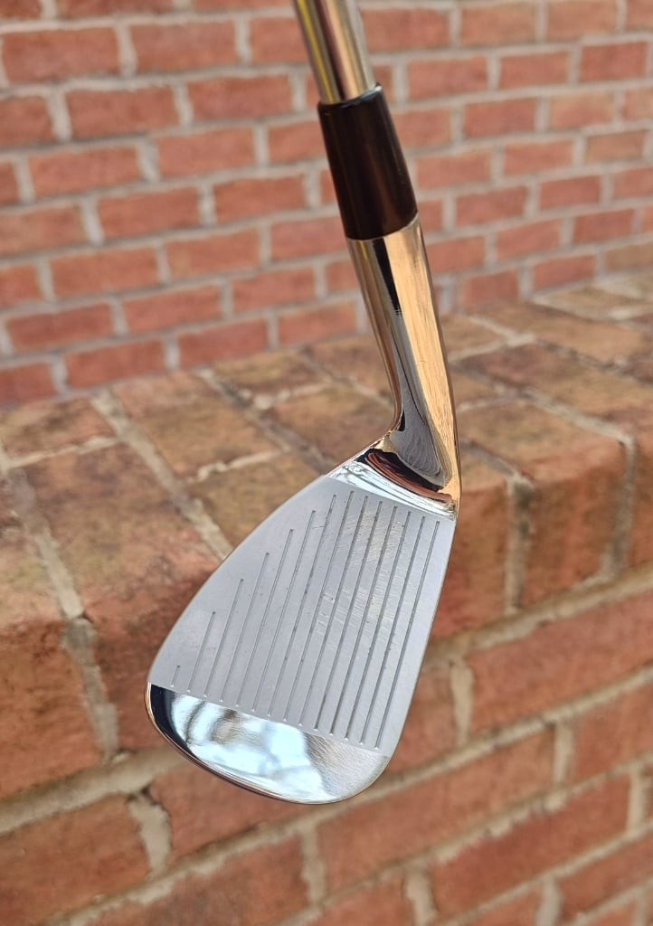 Rare Titleist Tiger Woods 681T Irons " Like New " NEW PHOTOS - For Sale ...