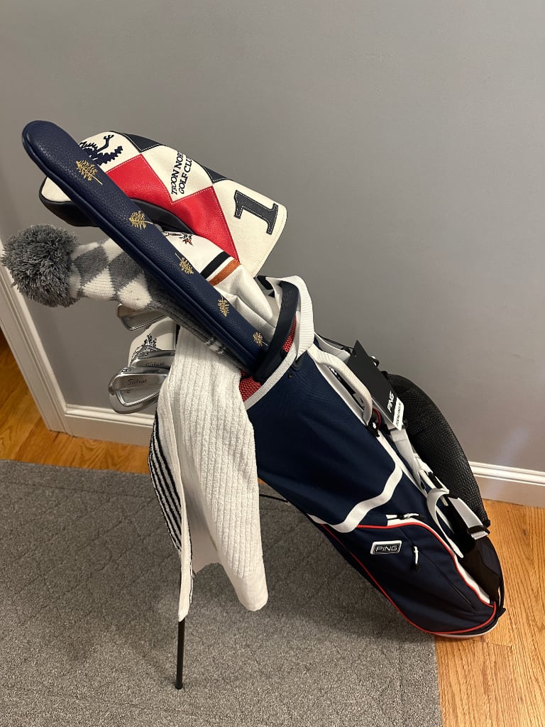 New Ping Moonlander Stand Bag Sighting! With pics - Page 7 - Golf Bags ...