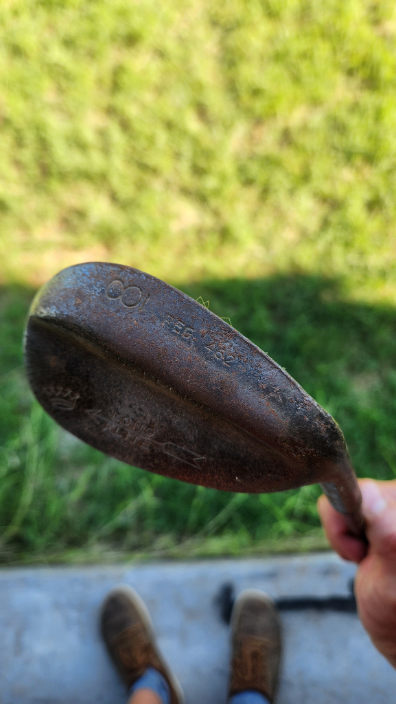 Need help identifying and dating some clubs - Classic Golf And Golfers ...