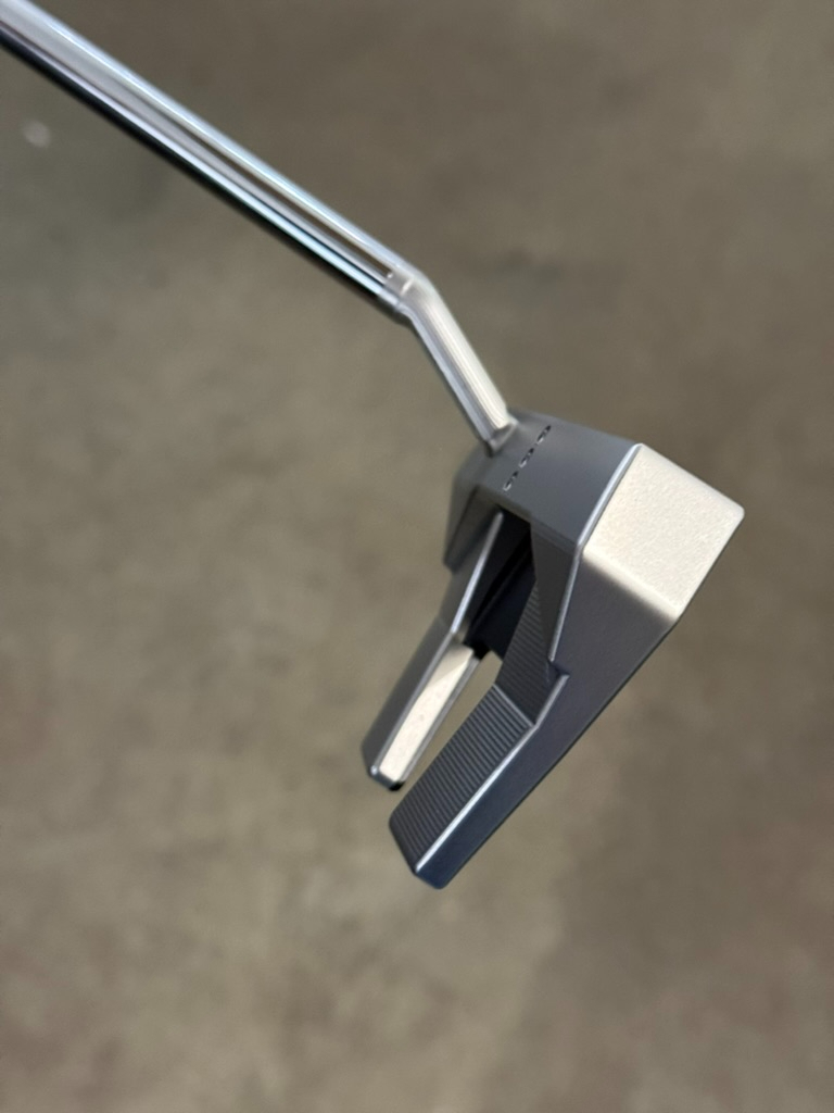 SOLD::FS: Mint Scotty Cameron Phantom 5.5 w/black Cameron pistol grip w ...