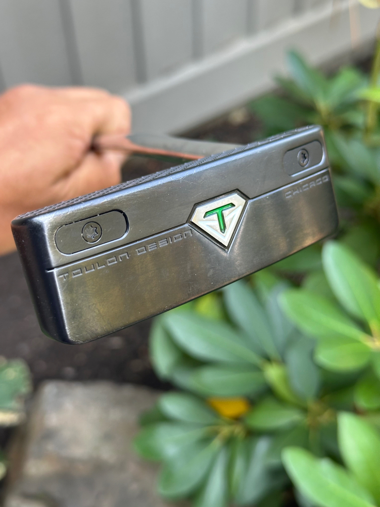 MINT Odyssey Toulon Chicago Putter 35" with standard specs (2022 model ...