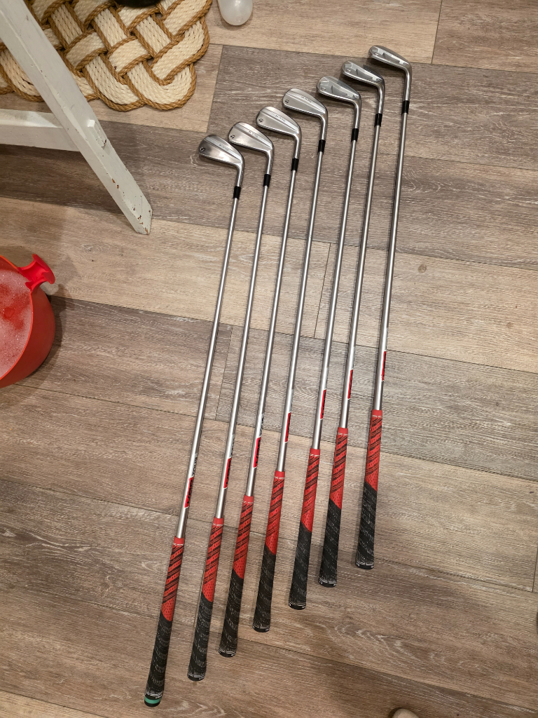 SOLD! R7 Mini, Cobra Aerojet Head, QI35 5 wood, QI10 3 wood, P770/P7CB ...
