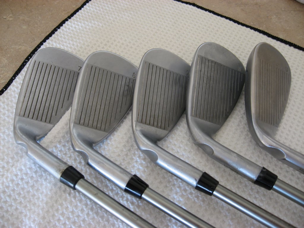 Ping G400 Iron set Black Dot Recoil shafts and Winn grips - For Sale ...