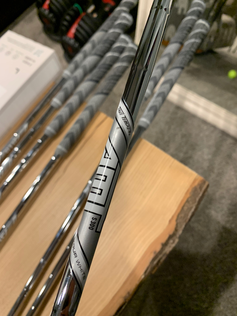 SITE BACK BLOWOUT $550 New Titleist T-100 4-pw $250 QI35 designer black ...