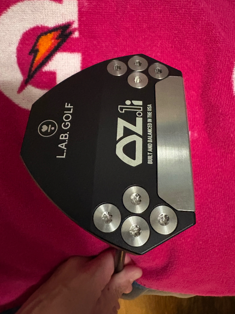 Titleist T200 irons, Lab Oz.1i Accra, spider tour x Lneck, axis 1 ...
