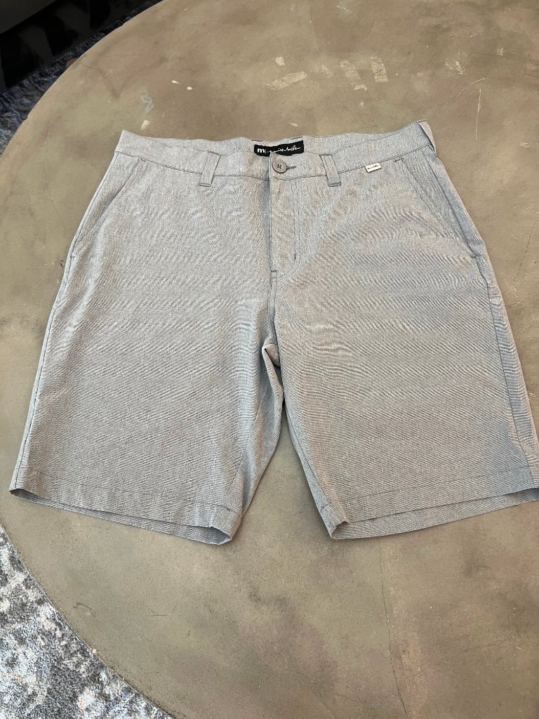 Peter Millar Crown Crafted Polo (Large), Lululemon and Travis Mathew ...