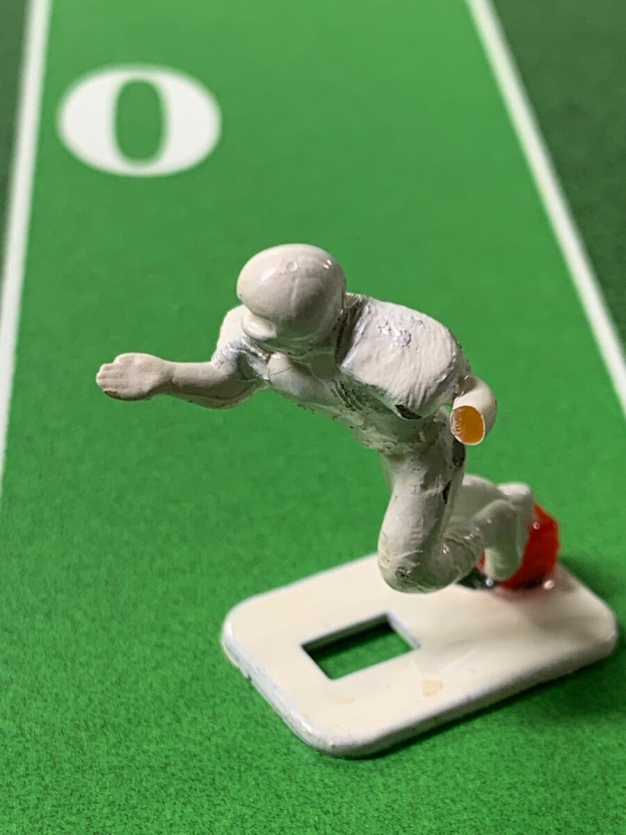 Buzz Ball figure or 3D print? - Teams and Figures - Electric Football ...