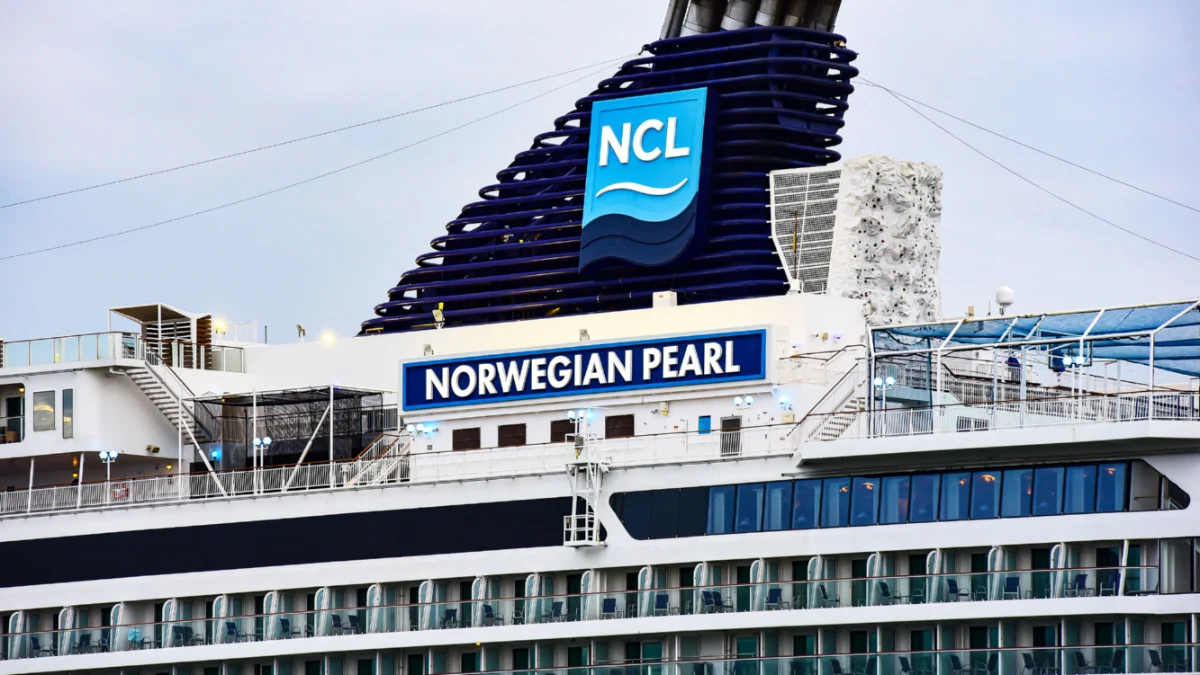 NCL Changes Itinerary on Embarkation Day - Norwegian Cruise Line ...