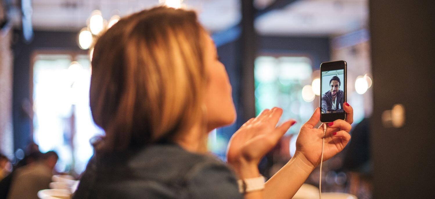 Making Sense of Inaction: Handling Mixed Signals in Your Relationship ...
