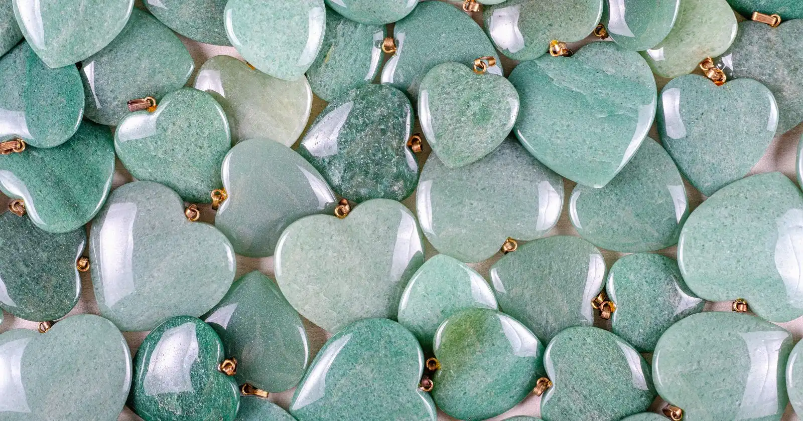 5 Insights: What Do Green Hearts Really Mean? - Relationships - eNotAlone