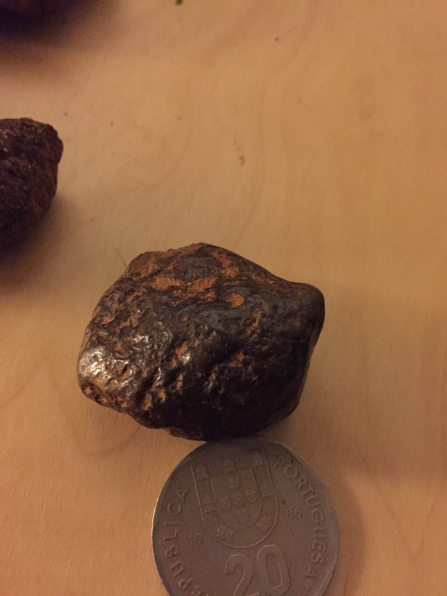 Are these meteorite fragments? - Rocks & Minerals - The Fossil Forum