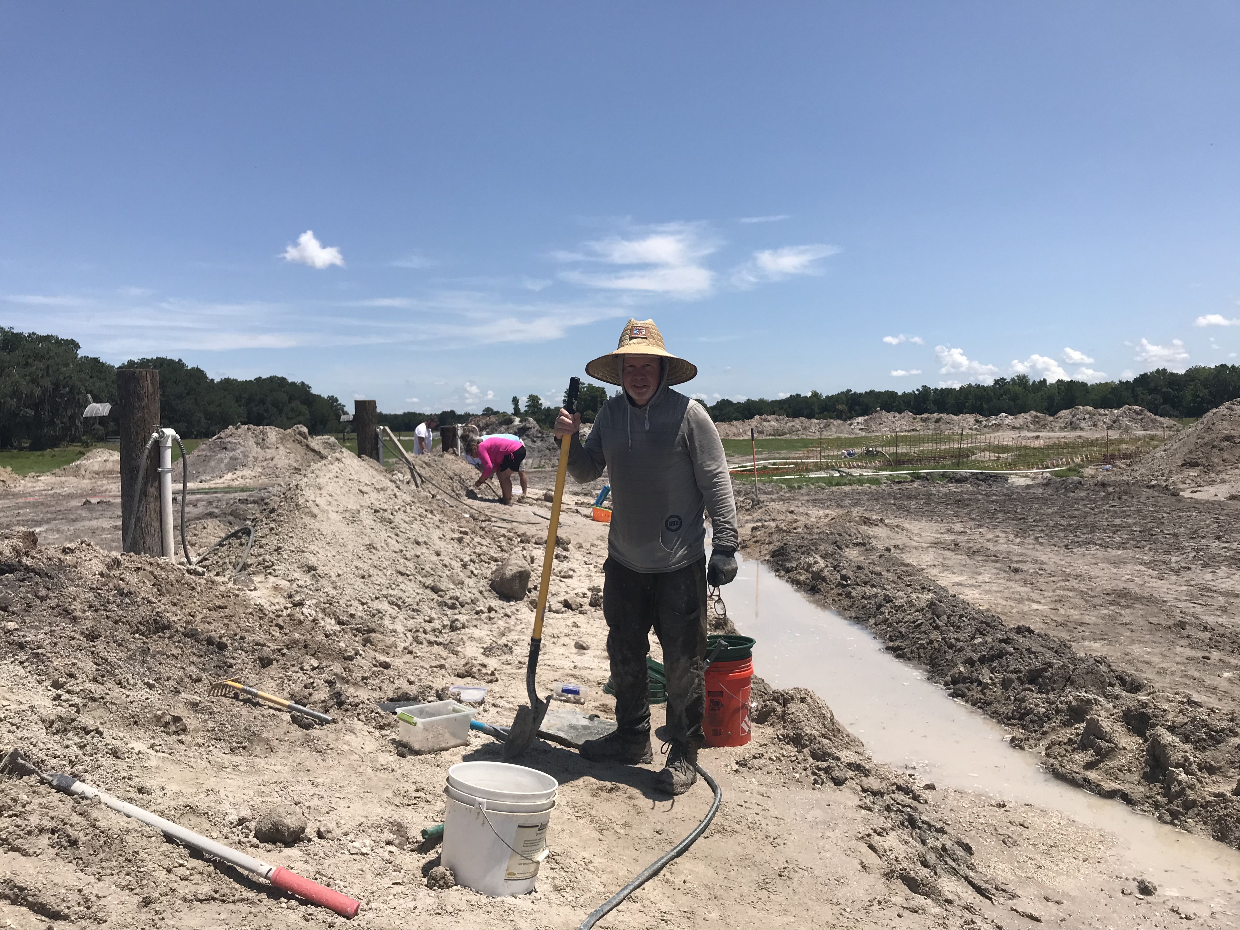5-14-22: Bone Valley Fossil Farm Visit - Fossil Hunting Trips - The ...