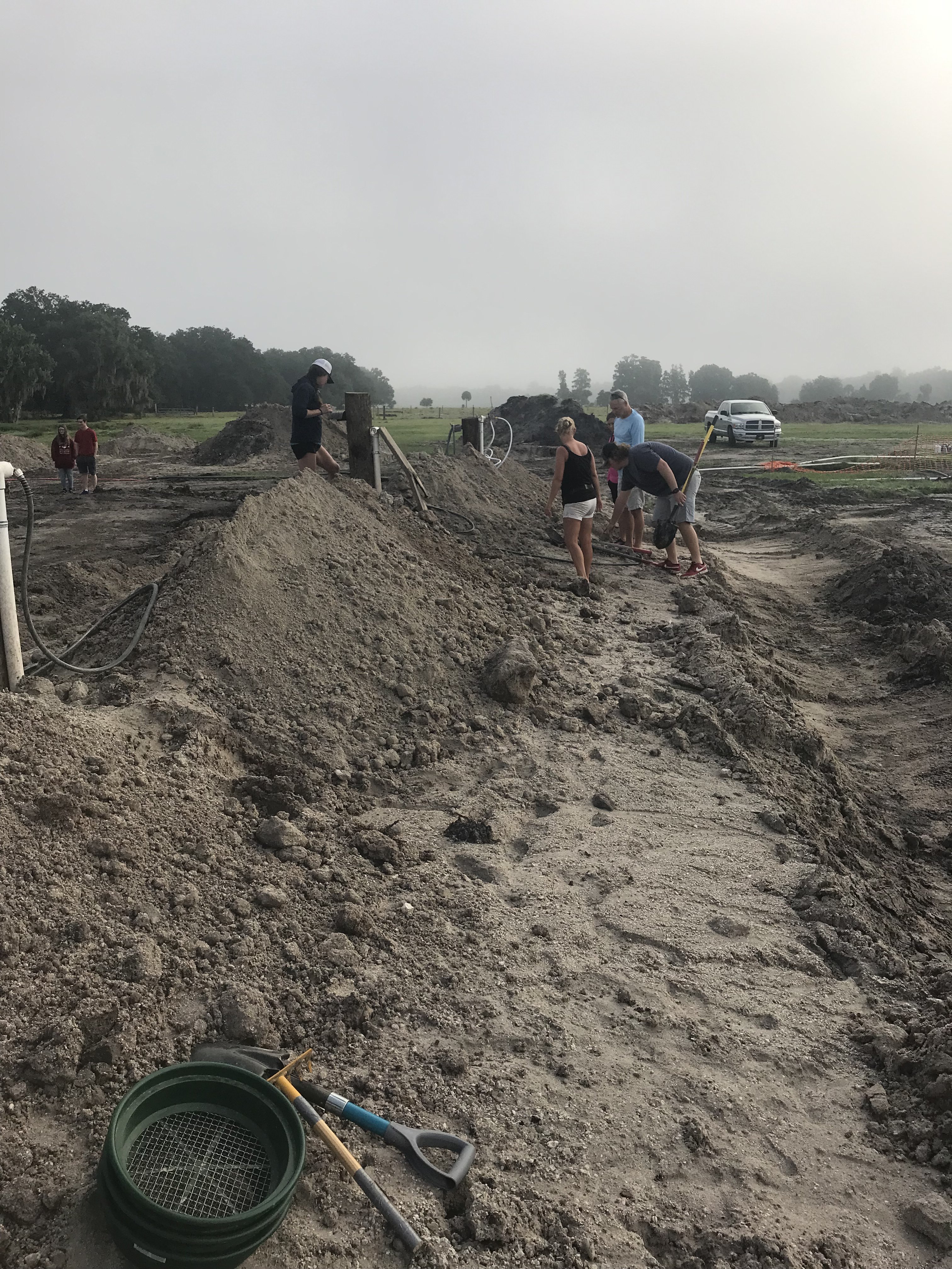 5-14-22: Bone Valley Fossil Farm Visit - Fossil Hunting Trips - The ...