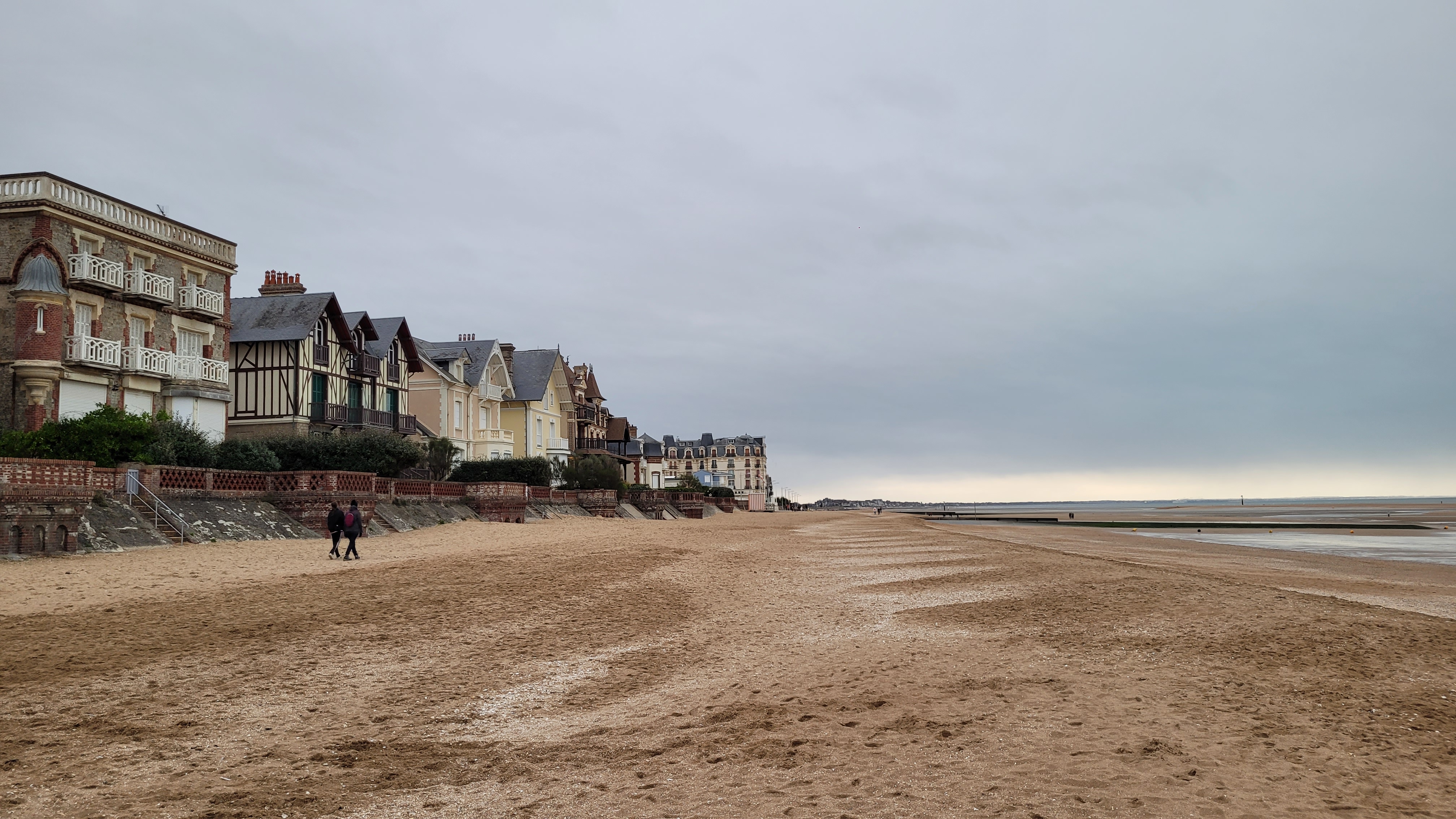 Fossil hunting weekend to Falaises des Vaches Noires (Jurassic of ...