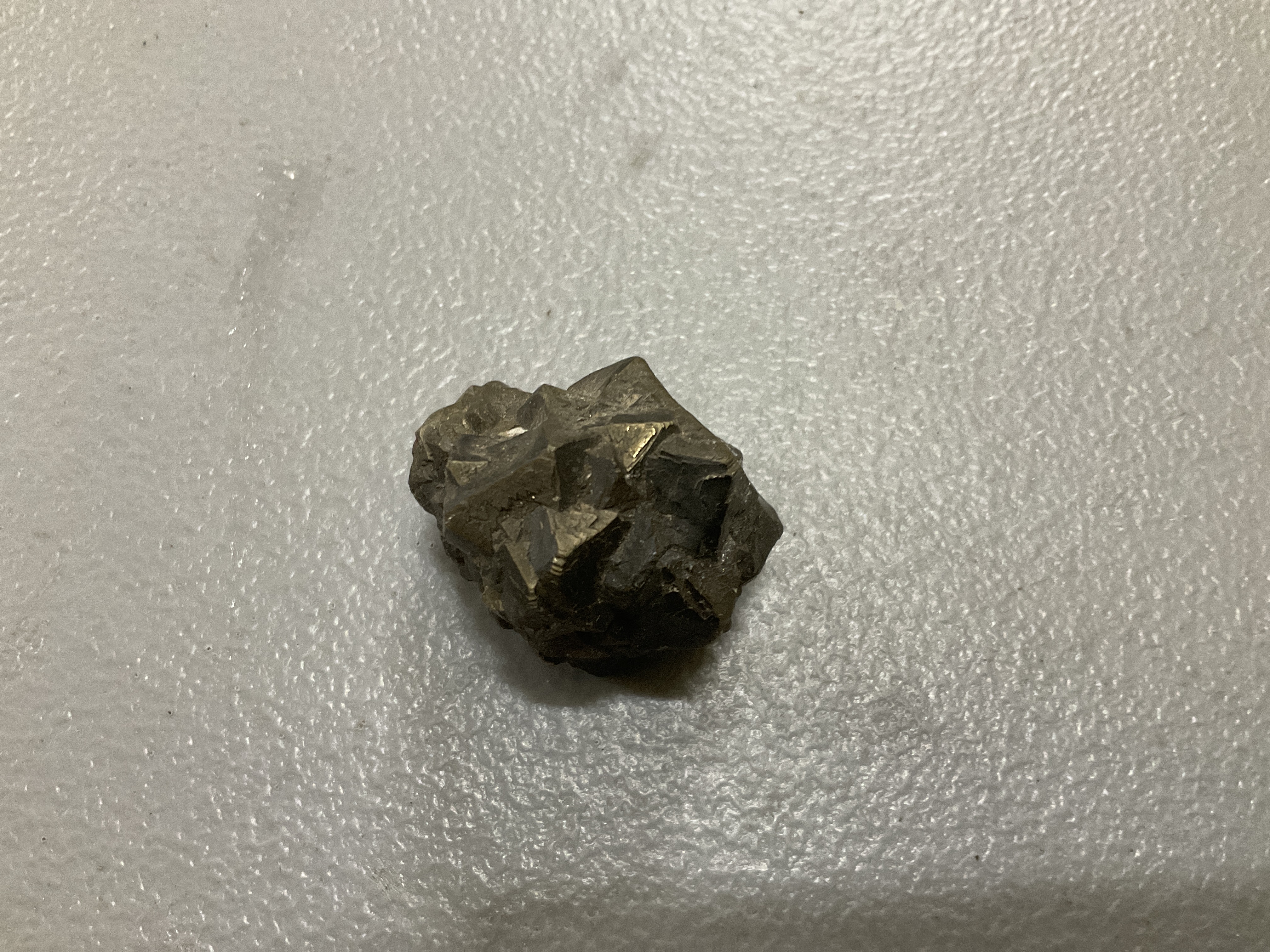 Cleaning pyrite - Rocks & Minerals - The Fossil Forum