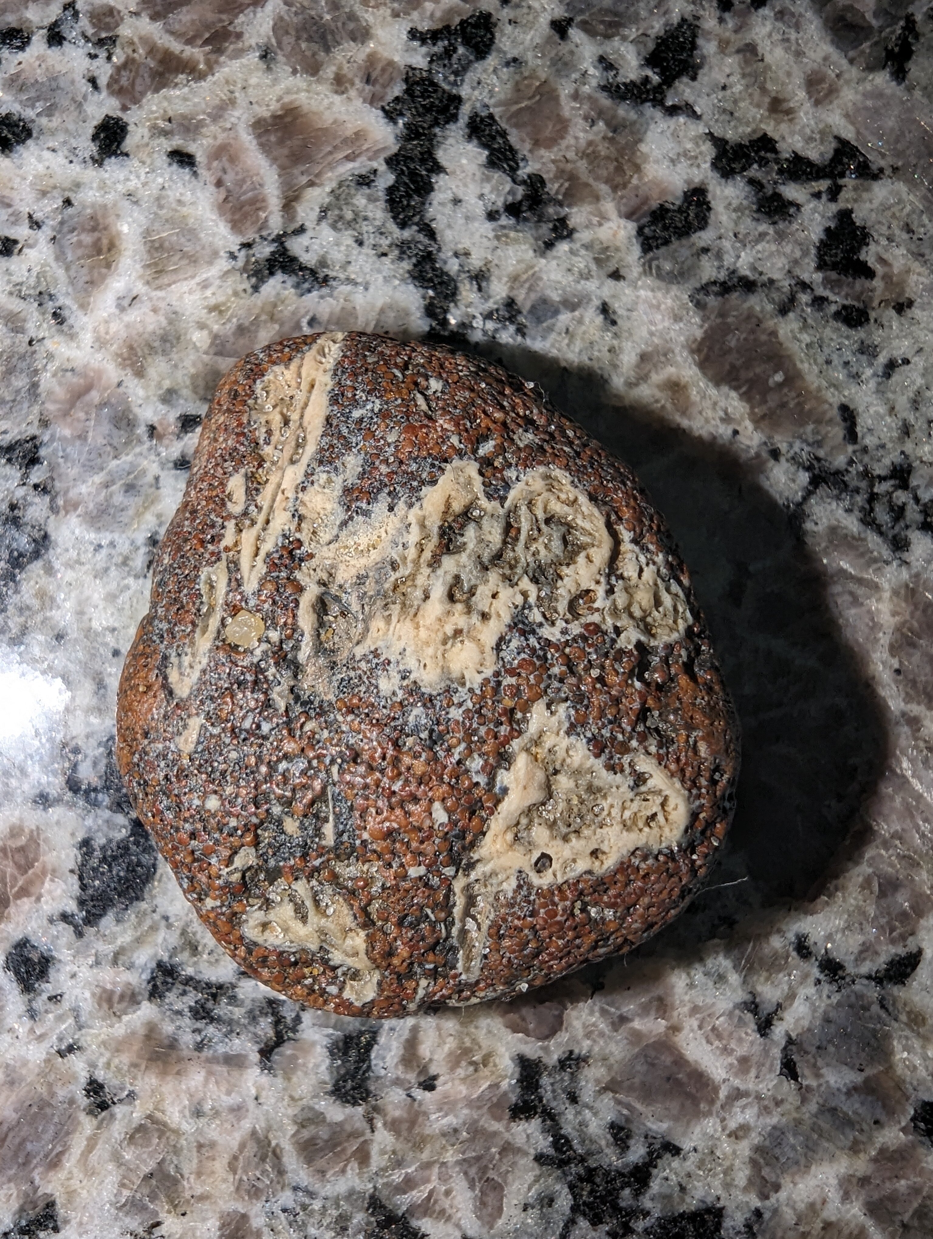 Help? Rock made of bubbles - Rocks & Minerals - The Fossil Forum