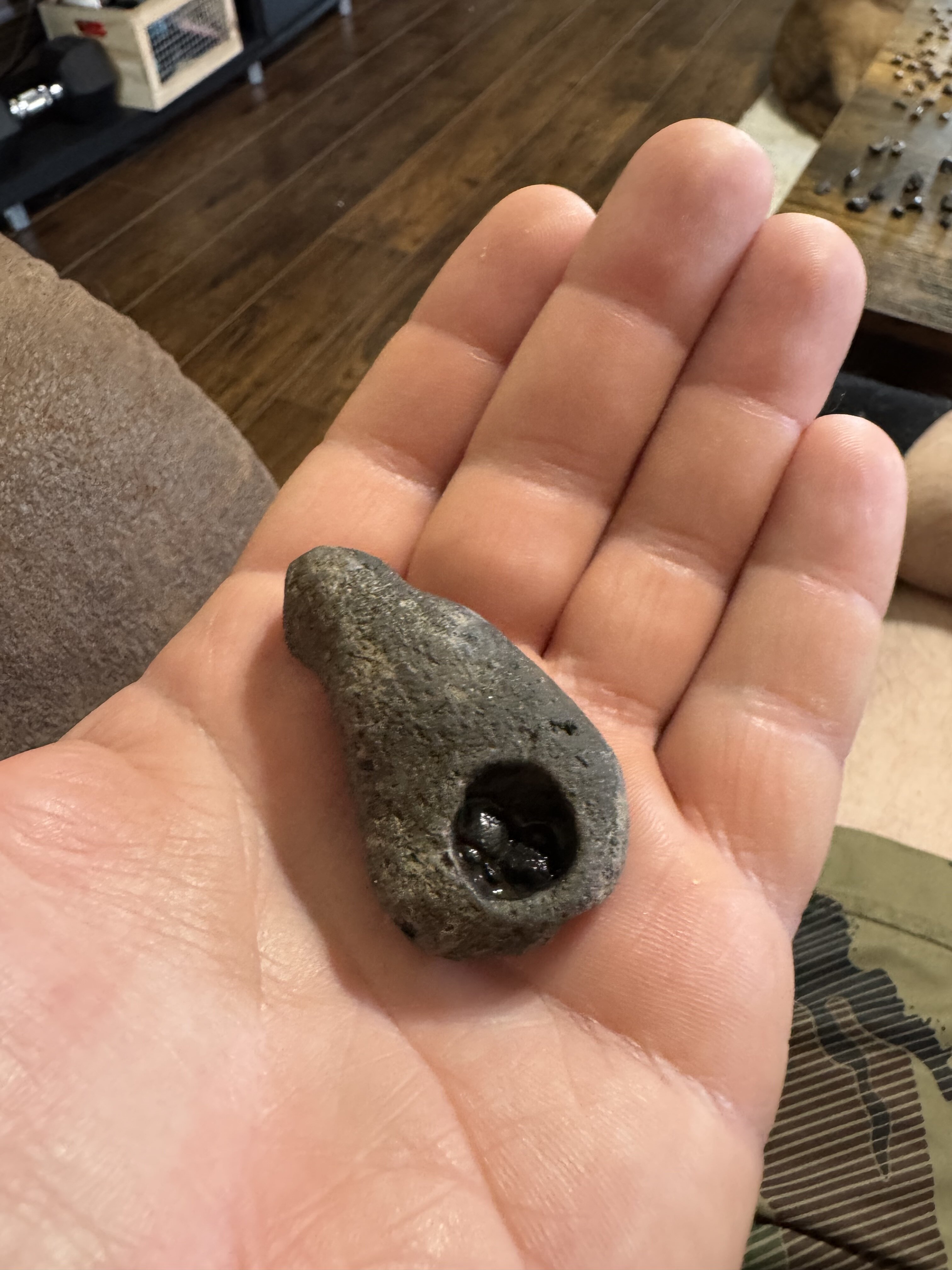 Man-made or just a unique rock? - Rocks & Minerals - The Fossil Forum