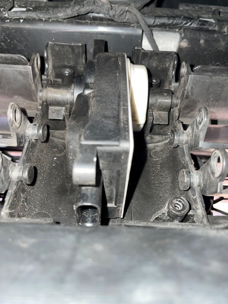 G3x/G1x Radiator Blinds stuck open (or closed) - Fix - 6 Series ...