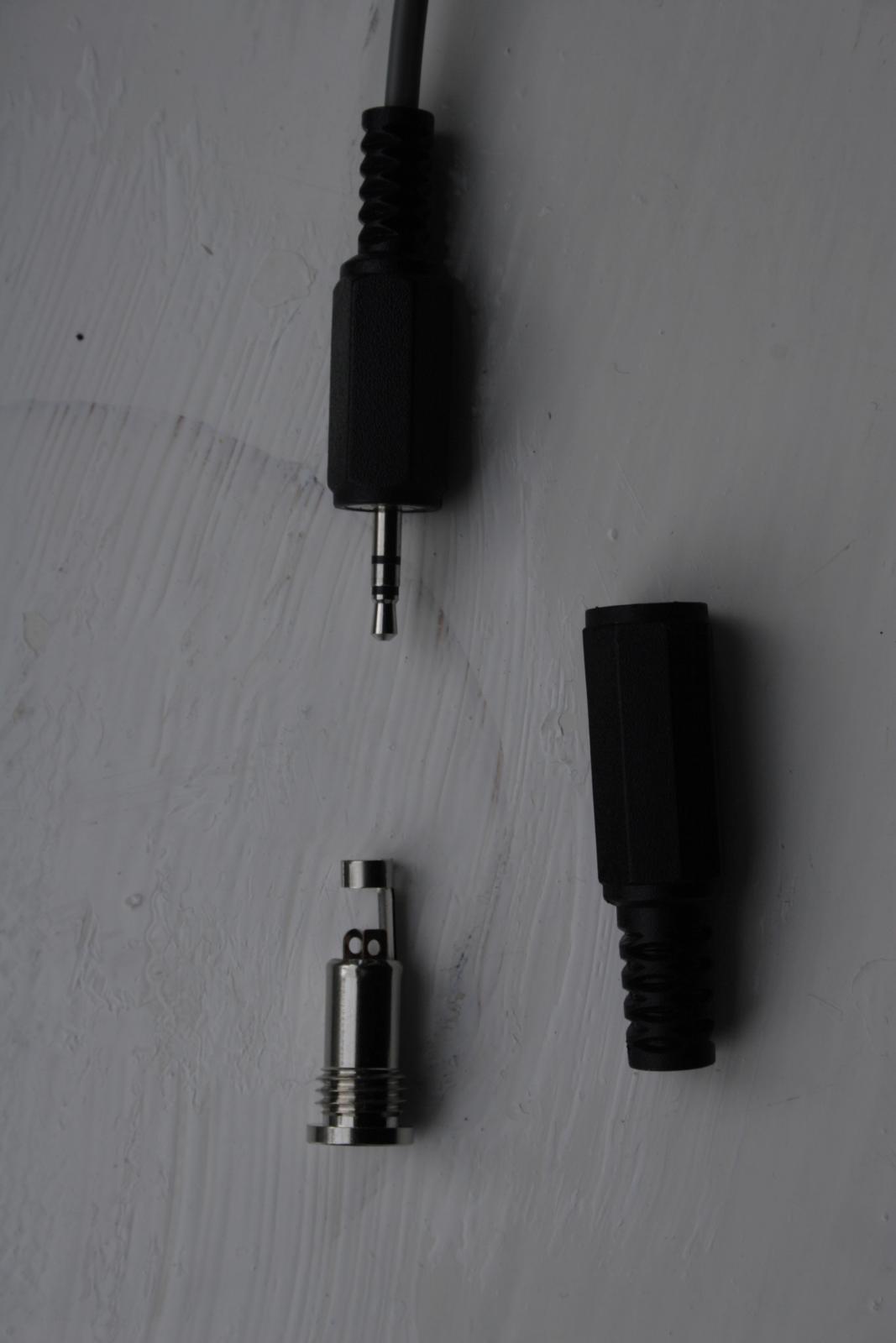 Connecting Canon N3 connector to serial shutter control cable - DIY ...