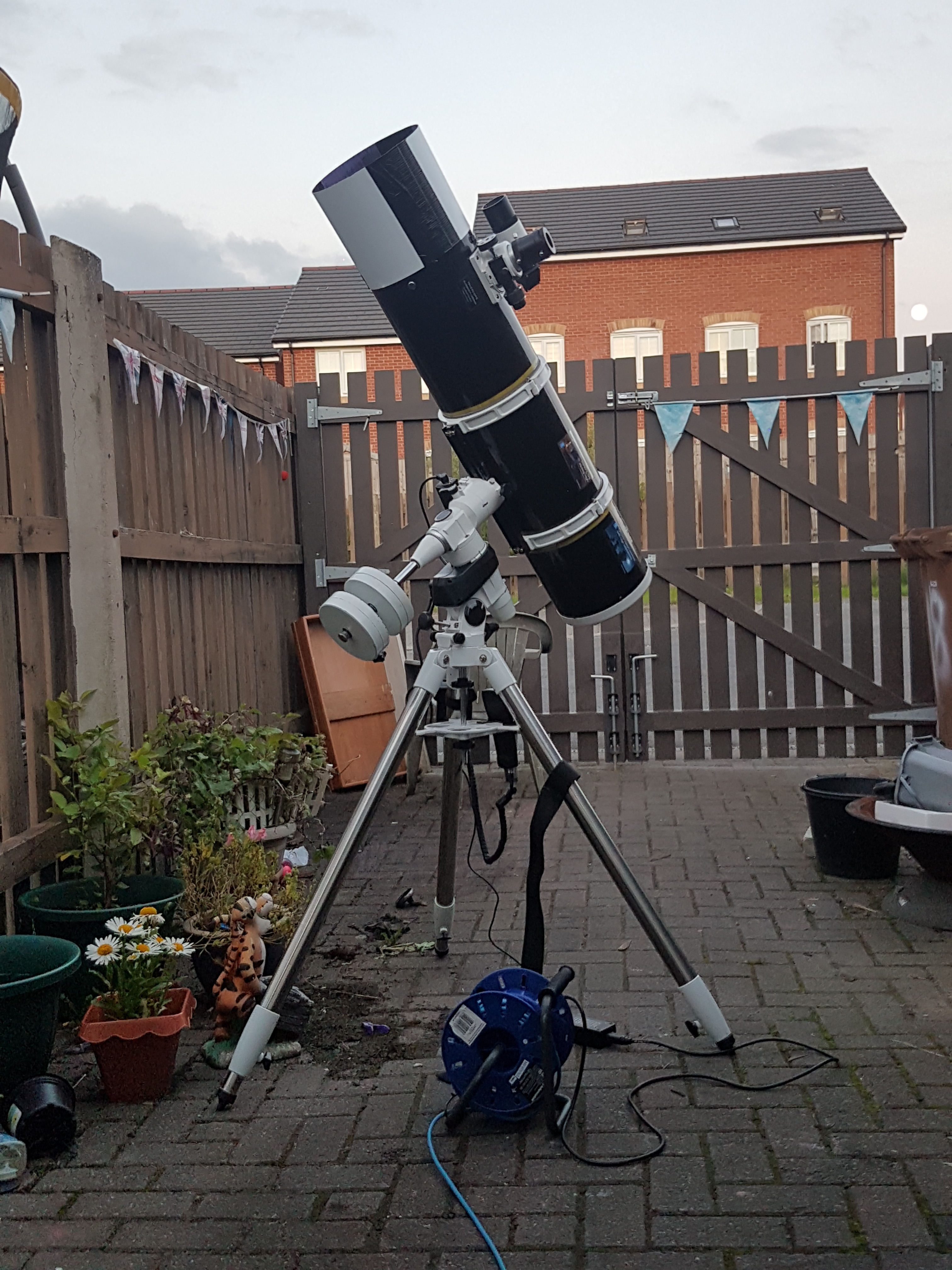 rotating telescope tube - Getting Started With Observing - Stargazers ...