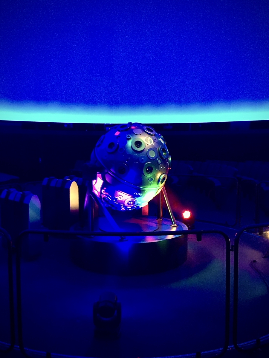 Zeiss Projector at the Berlin Planetarium - Member's Album - Stargazers ...