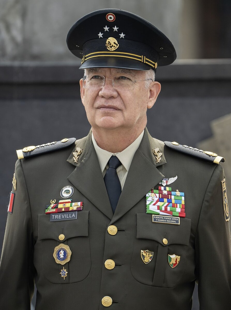 General Ricardo Trevilla Trejo - Políticos y Activistas - Memoria Colectiva
