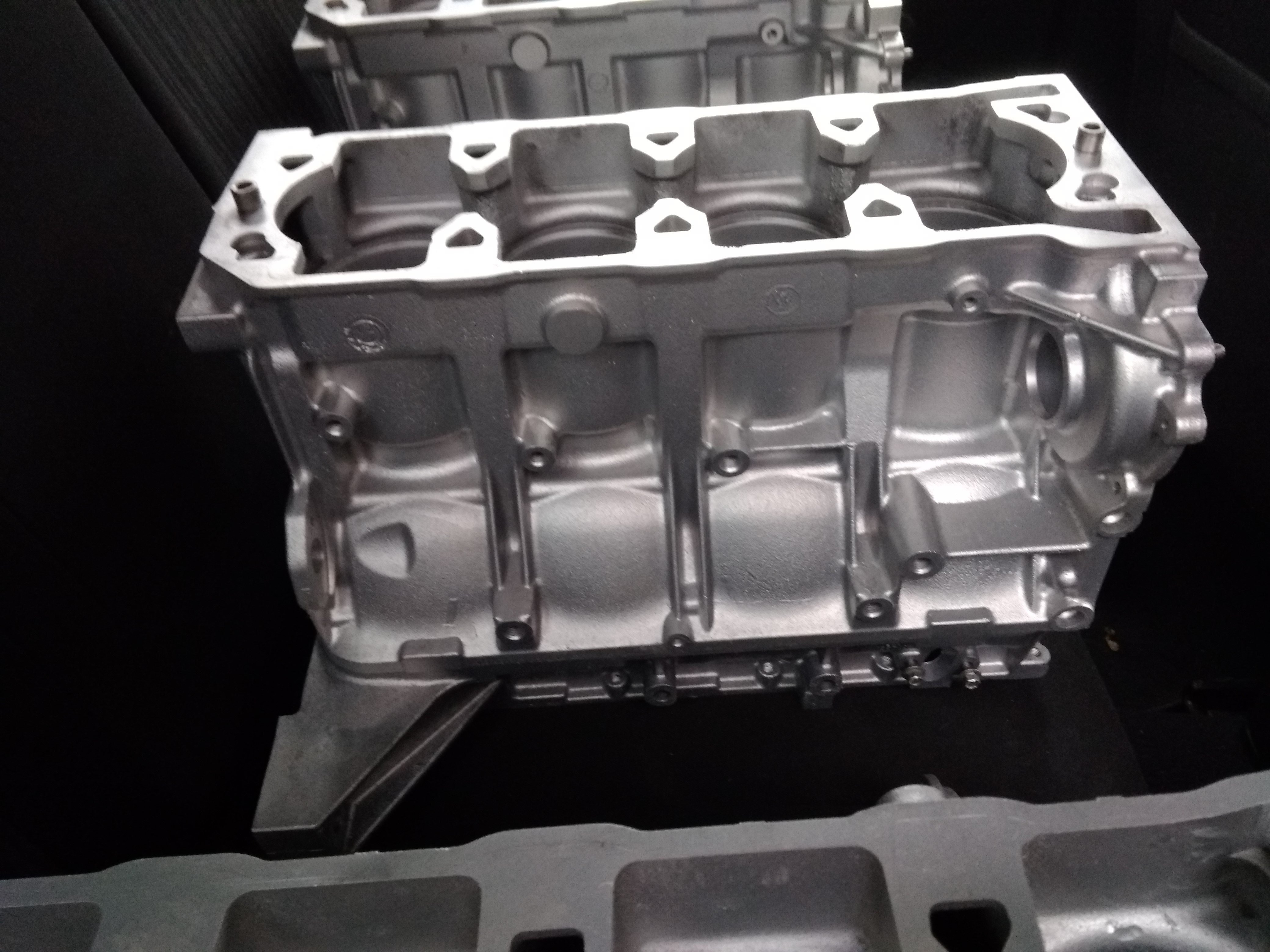 Cleaning a Seriously Grotty Aluminium Engine Block - TechTalk ...
