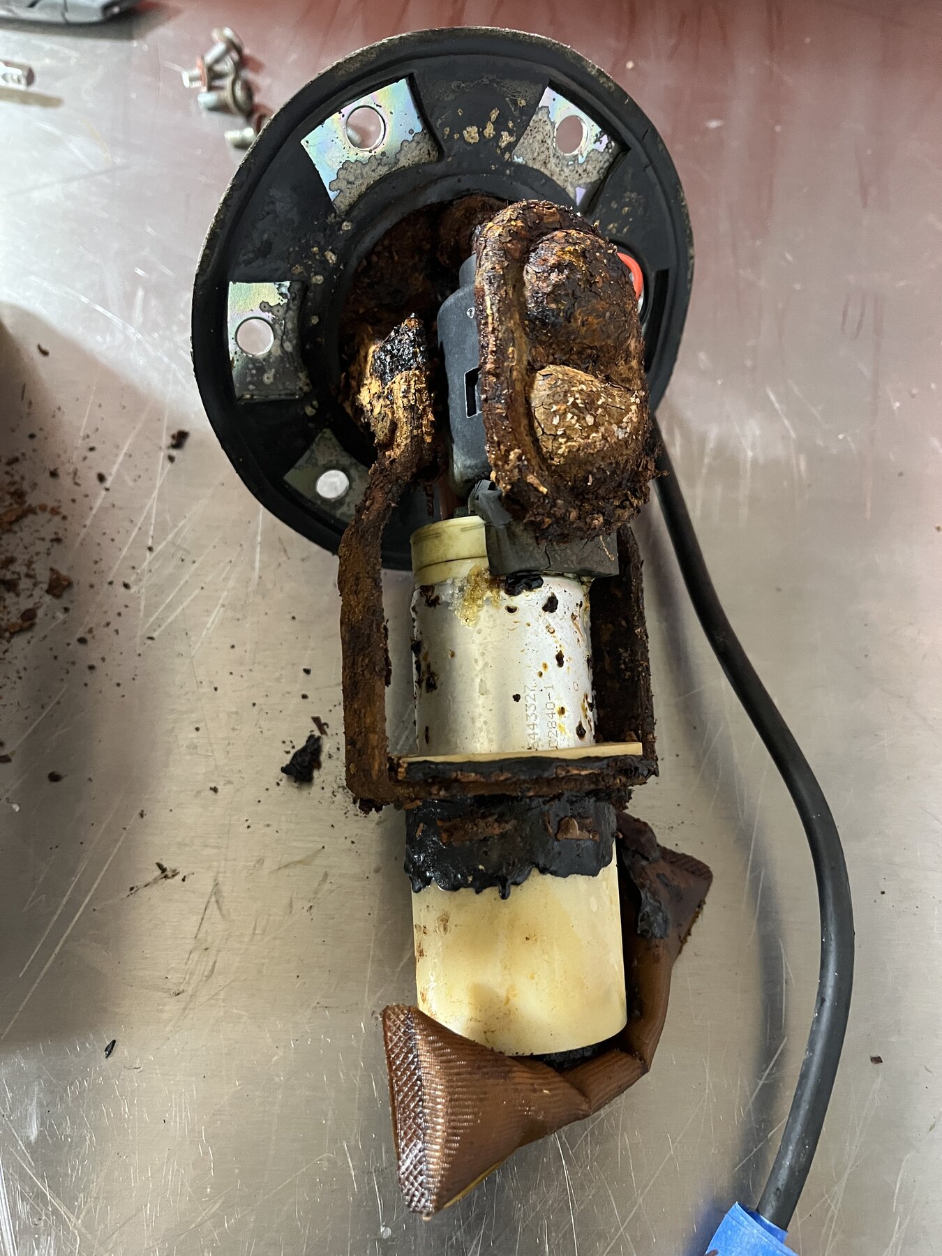 Fuel Tank Removal - S3 - TechTalk - Caterham and Lotus Seven Club
