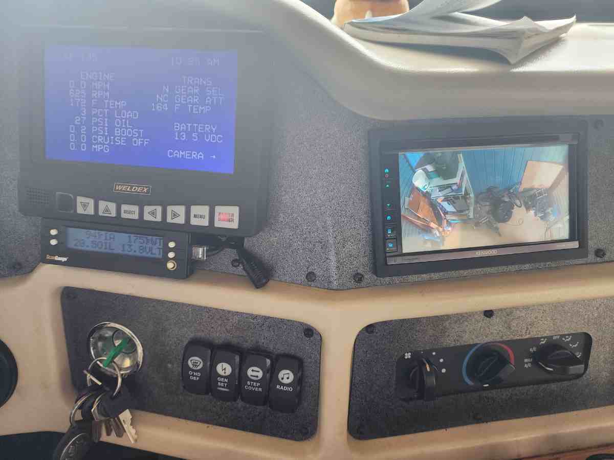 Voyager monitor repair - Audio, Video, & Electronics - Monacoers