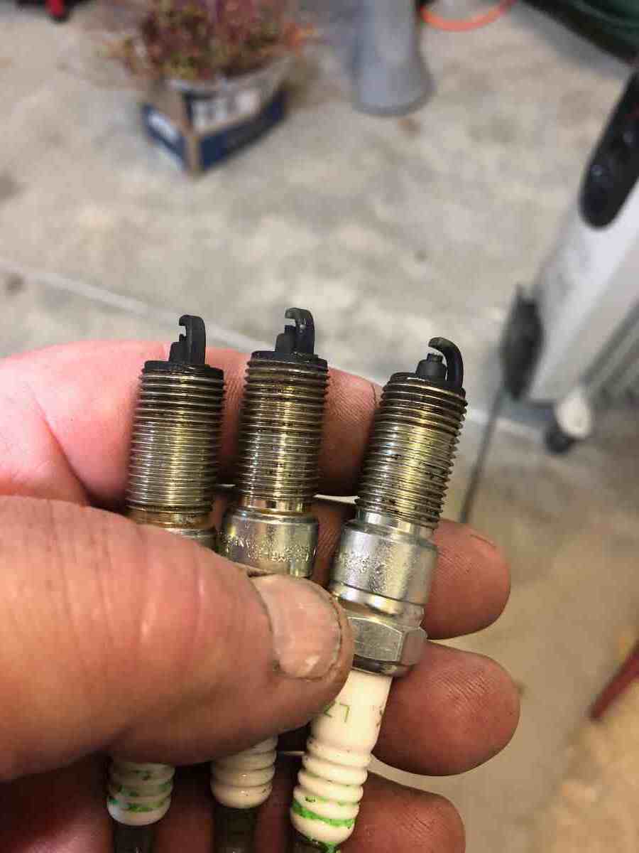 2005 Jeep Grand Cherokee 5.7L Hemi, problem and repair - Toads - Monacoers