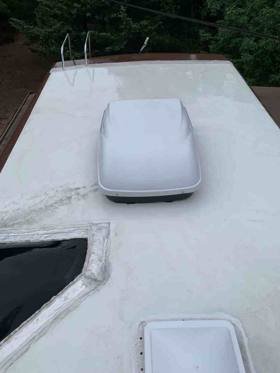 Roof maintenance 2008 Diplomat - Body, Awning, Roof, Slides, & Steps ...
