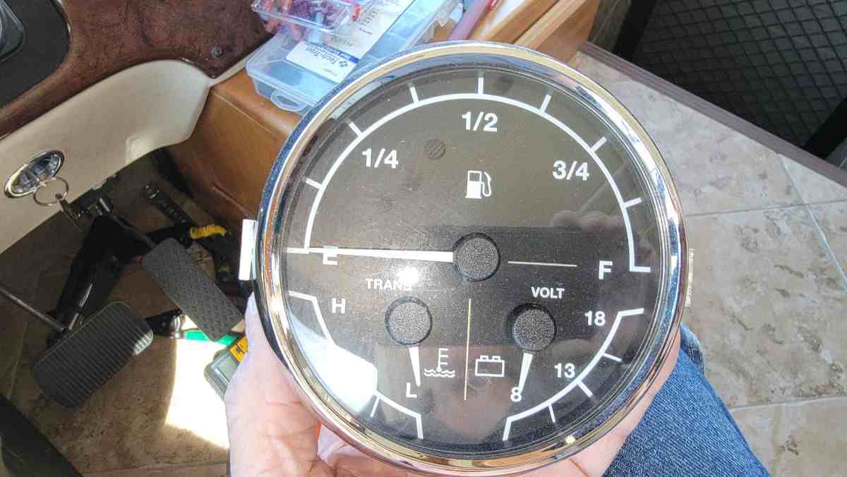 Medallion Gauges - Electrical Systems - Monacoers