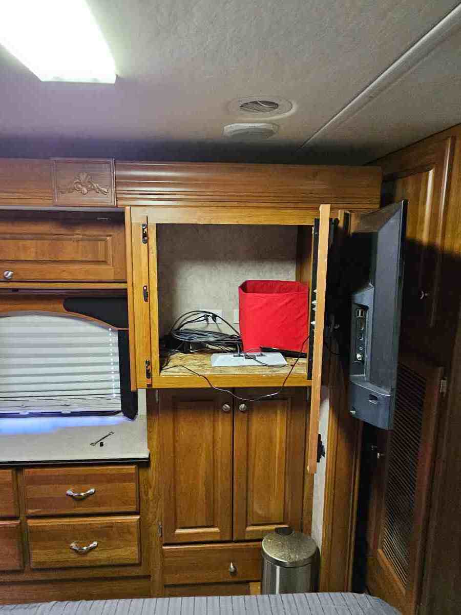 My first interior tv upgrade - Mods & Upgrades - Monacoers