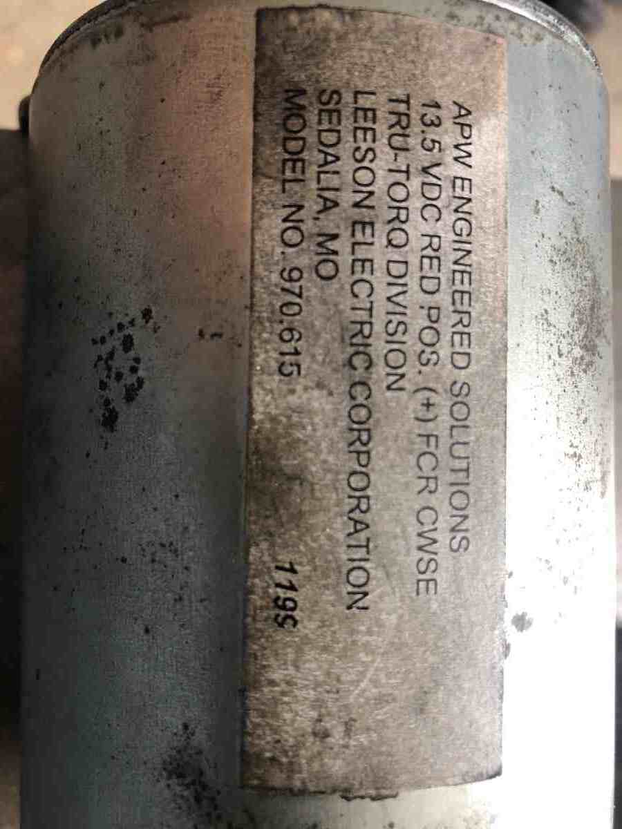2002 Windsor; Inoperative Generator Slide. Help. Thanks. - Body, Awning ...