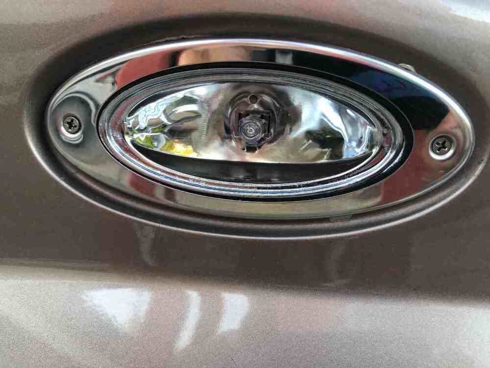 Rear facing docking lights - In Search Of… - Monacoers