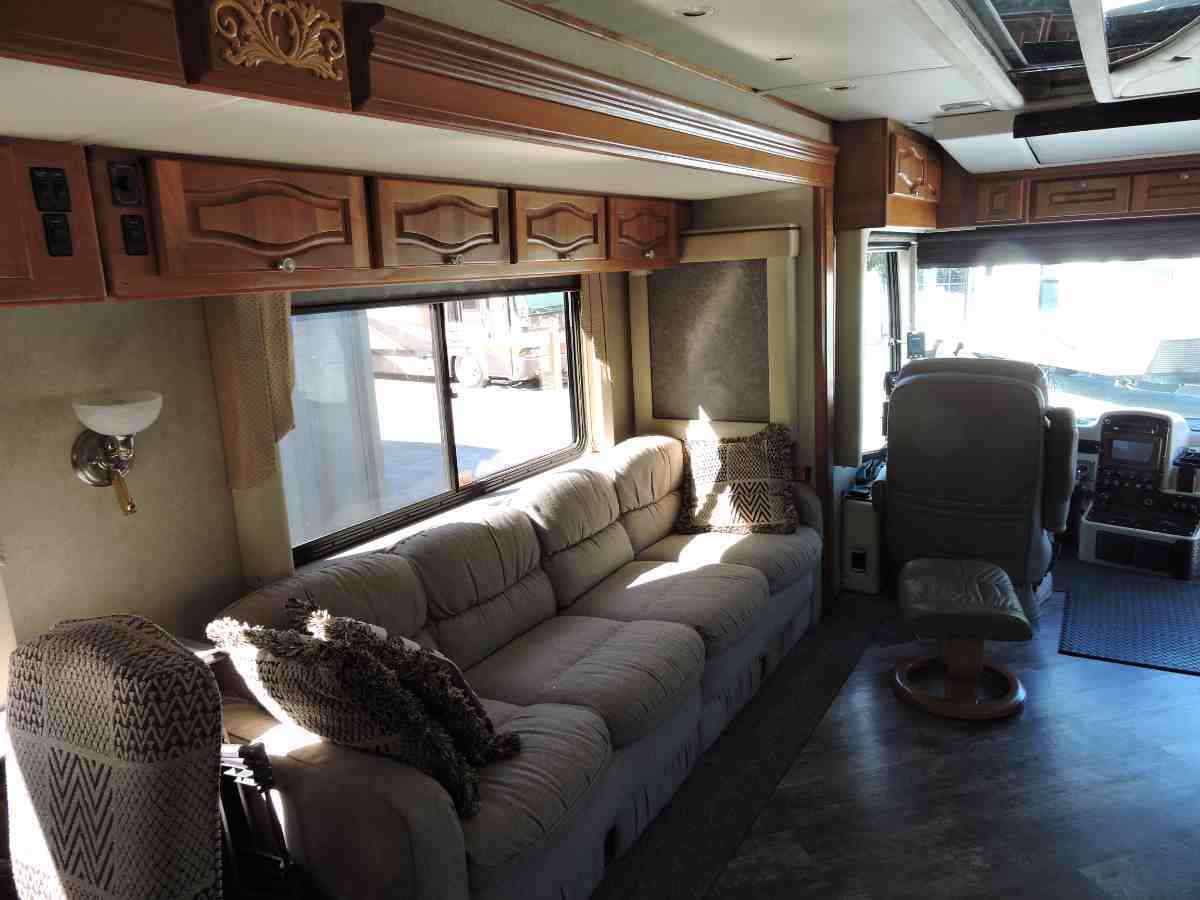 2003 Monaco Signature Commander 45ft - Coaches for Sale - Monacoers