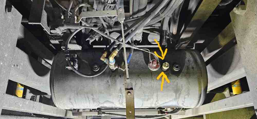 Stranded in SC - Compressor Not Building Air - Engine, Transmission ...