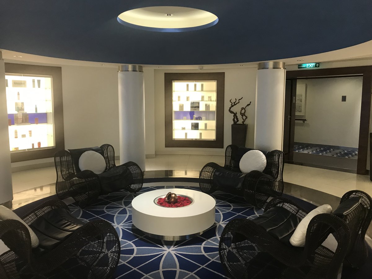 Equinox LIVE Solo Review March 23-30, 2019 - Page 5 - Celebrity Cruises ...