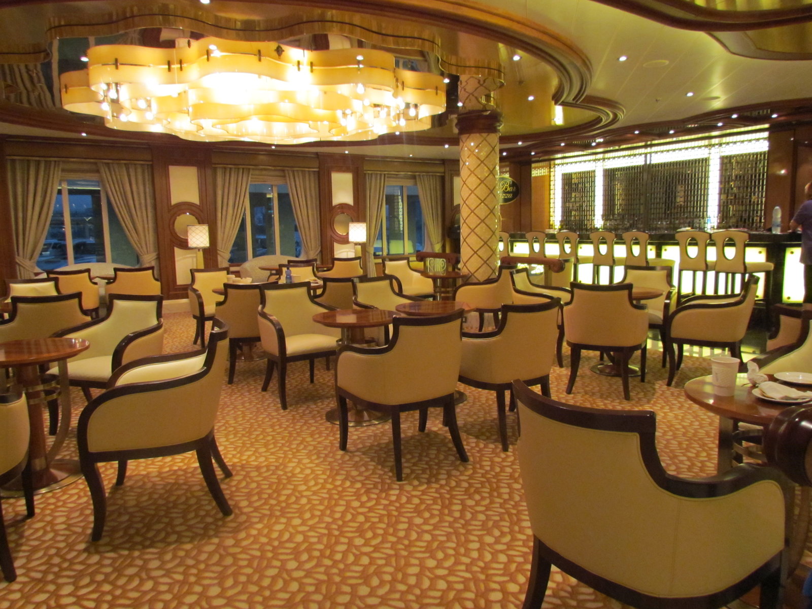 Regal Princess - International Cafe Lounge - Princess Cruises Ship ...
