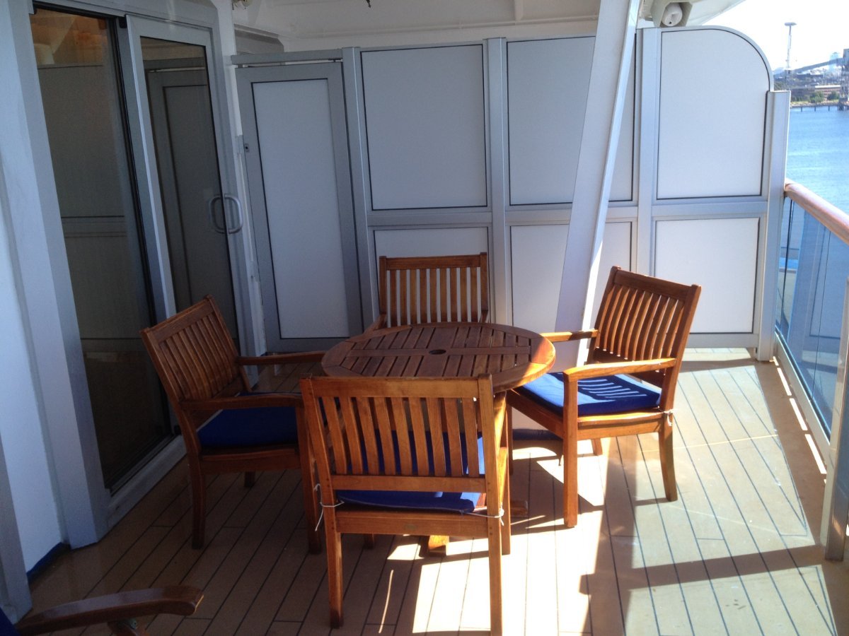 Vista Suites C750, D736/737 Caribbean Princess - Princess Cruises ...