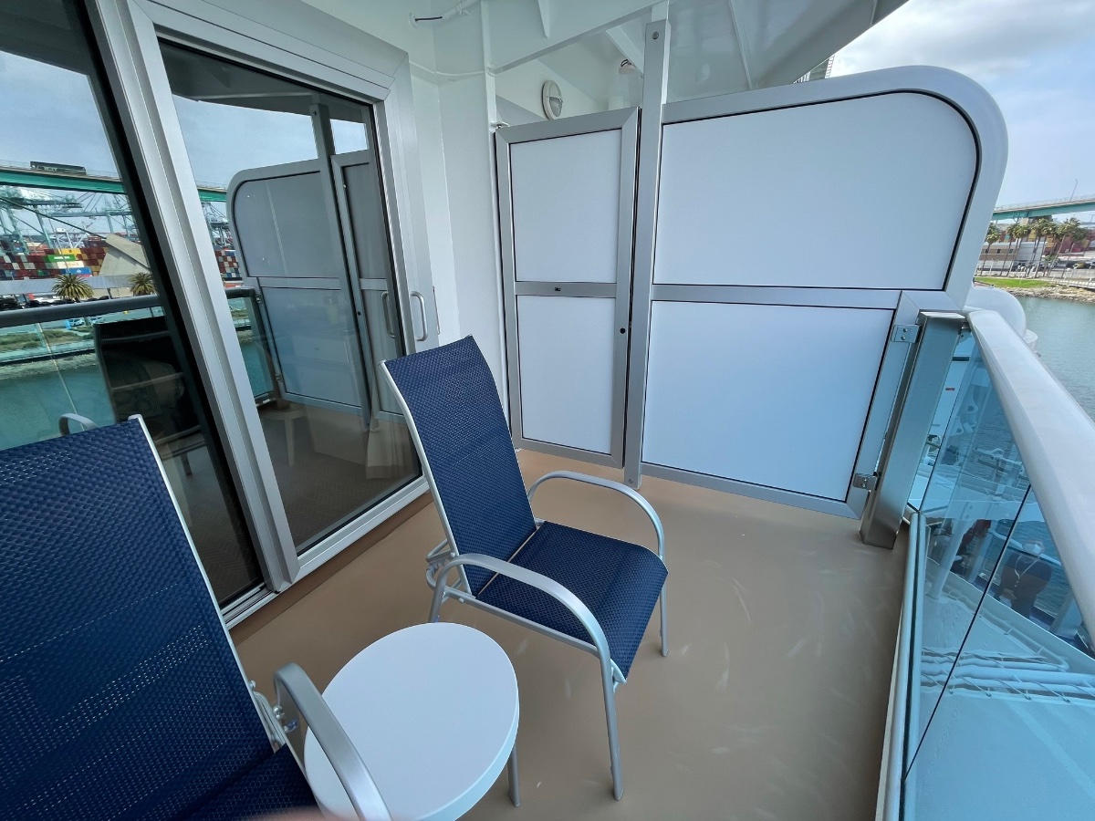 Discovery Princess E408 Obstructed Balcony - Princess Cruises - Cruise ...