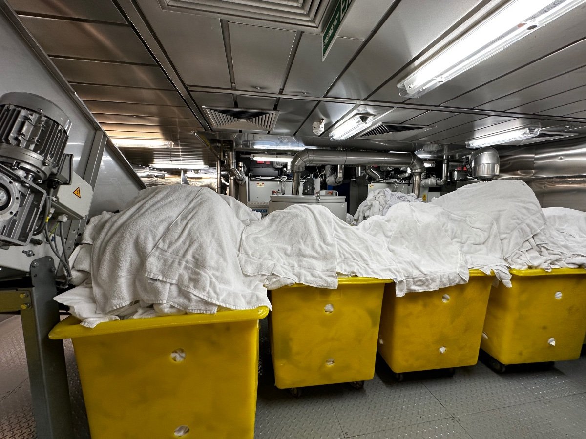 Laundry Service aboard NCL Ships, especially the NCL/Spirit - Norwegian ...