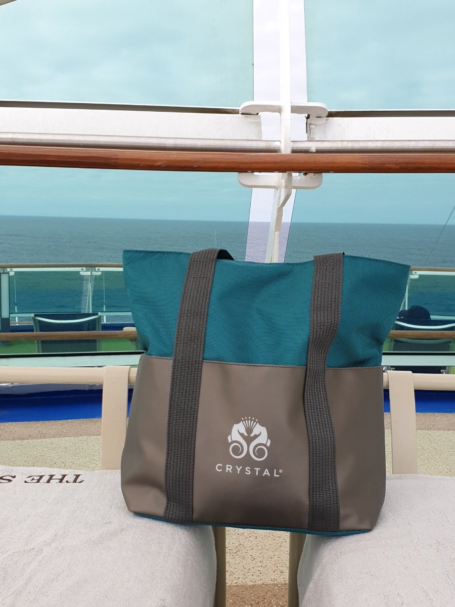 Blue Princess Cruises "escape completely" bag disintegrates - Australia ...