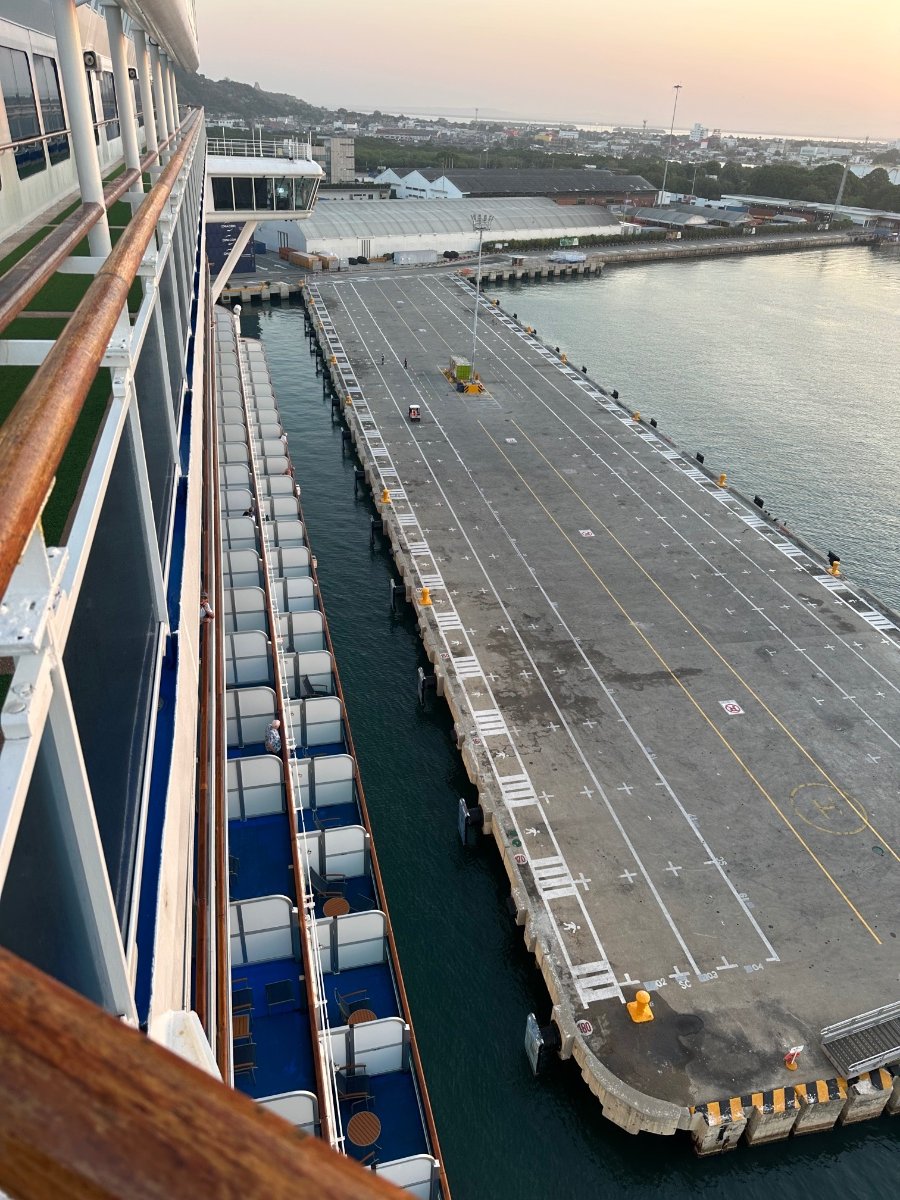 Live from the Emerald Princess - Panama Canal - 1/22-2/6 - Page 2 ...