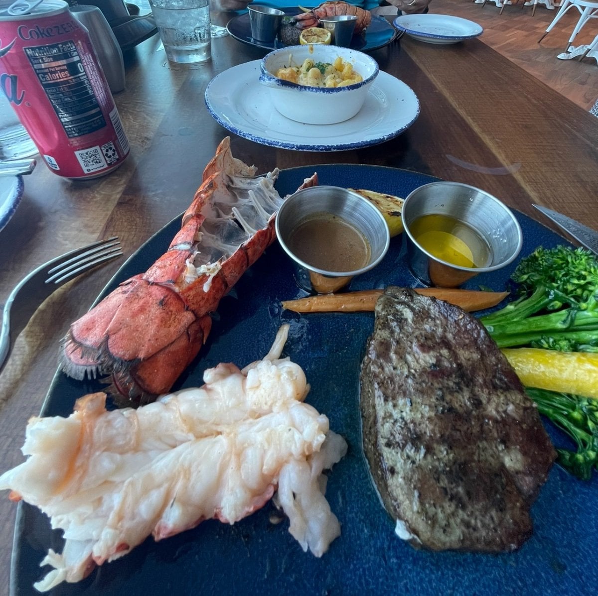 Hooked- Lunch - Icon - Royal Caribbean International - Cruise Critic ...