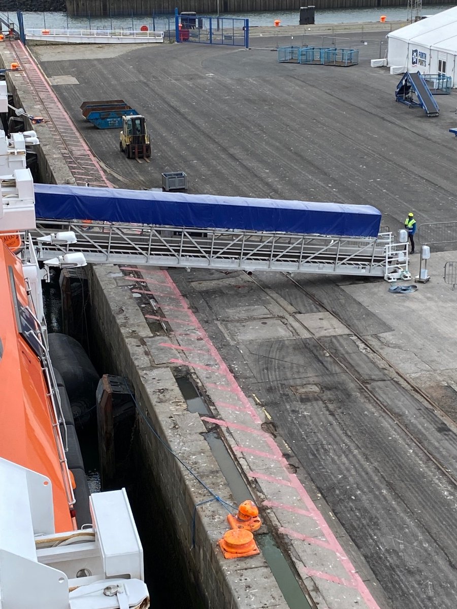 Rosyth docking for Edinburgh - Viking Ocean - Cruise Critic Community