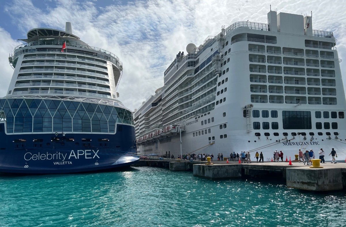 *LIVE* NCL Epic Dec 14 thru 21st - Page 3 - Norwegian Cruise Line ...