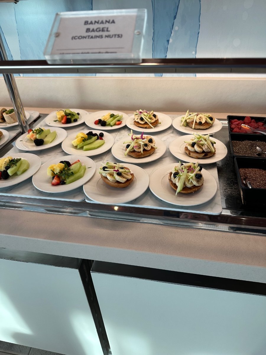 Breakfast Options For Retreat Guests on Beyond - Celebrity Cruises ...