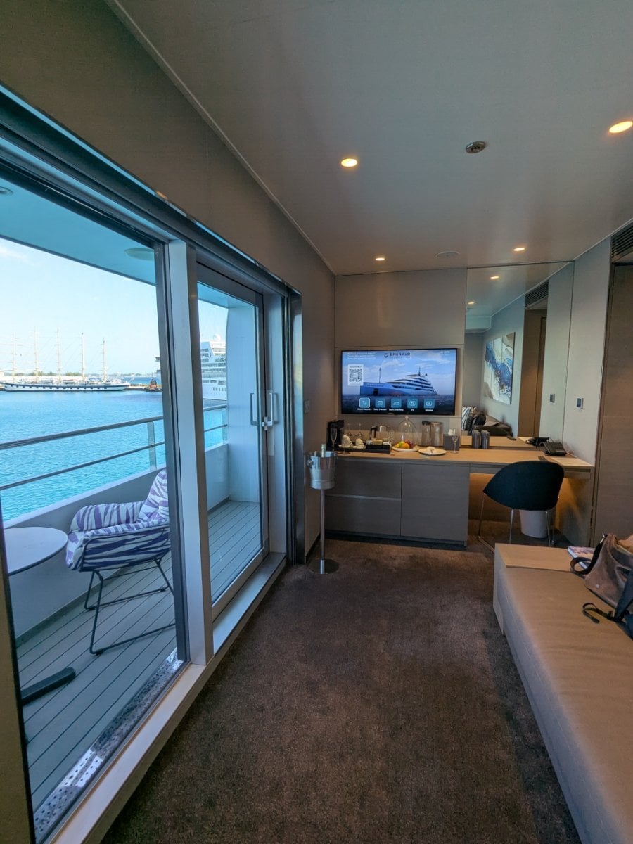 I am on Emerald Sakara now - AMA - Emerald Yacht - Cruise Critic Community